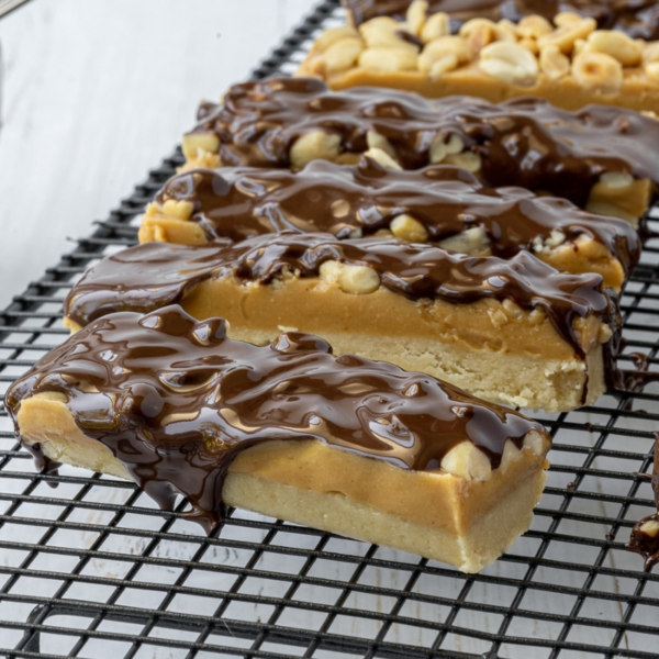 Easy Healthy Homemade Snicker Bars - Veggie Homesteading