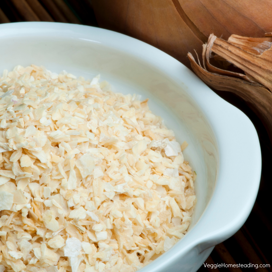 How to Dehydrate Onions & Make Onion Flakes / Powder - Veggie Homesteading
